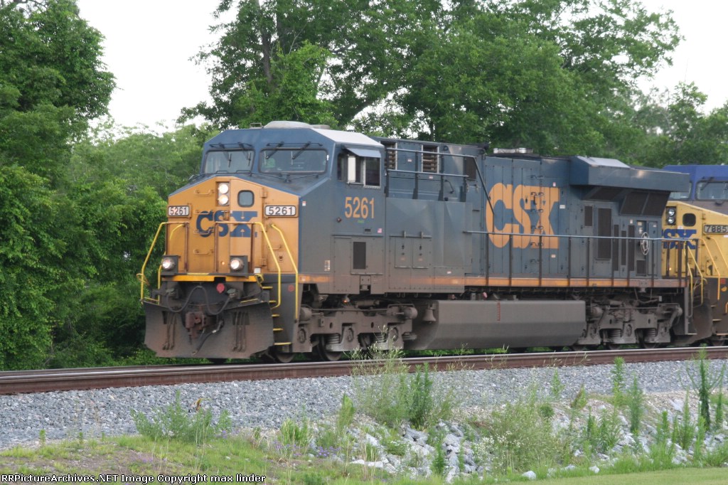 CSX 5261